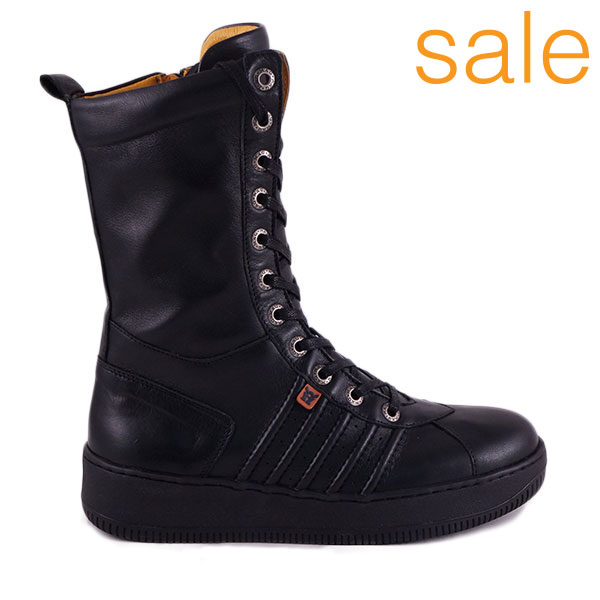 Goedkope schoenen in de outlet van MAG